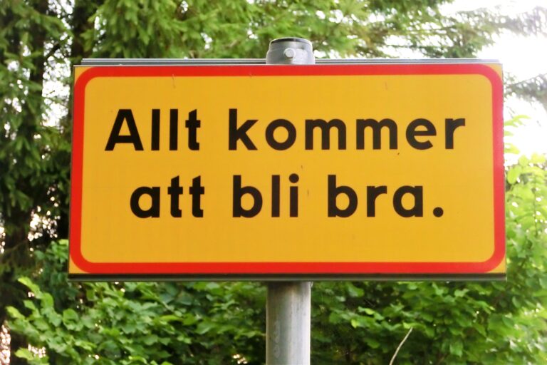 En skylt vi behöver i dessa tider - Skyltar Stockholm